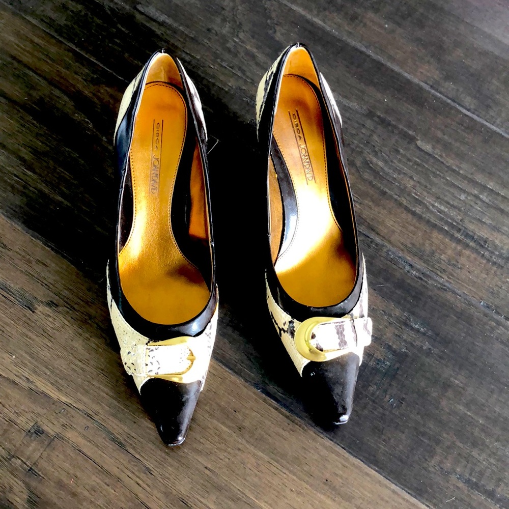 Joan And David Kitten Heel Shoes Gem